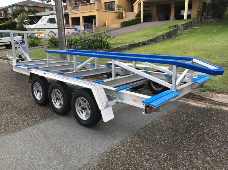 Catamaran Trailers - Lincoln Trailers